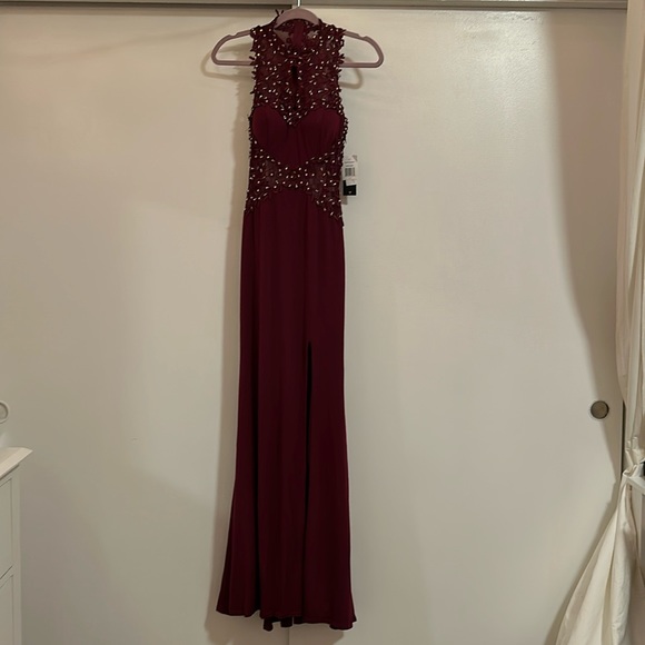 City Triangles | Dresses | Long Formal Burgandy Prom Or Wedding Gown ...